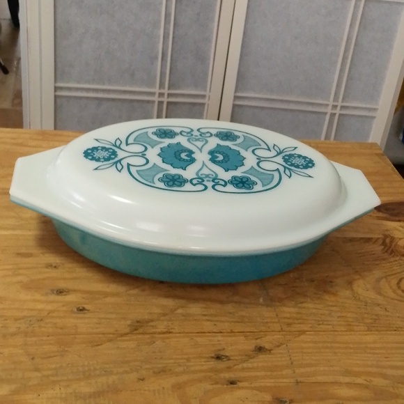 Pyrex | Kitchen | Vintage Pyrex 96s Blue Horizon Oval Divided Baking ...